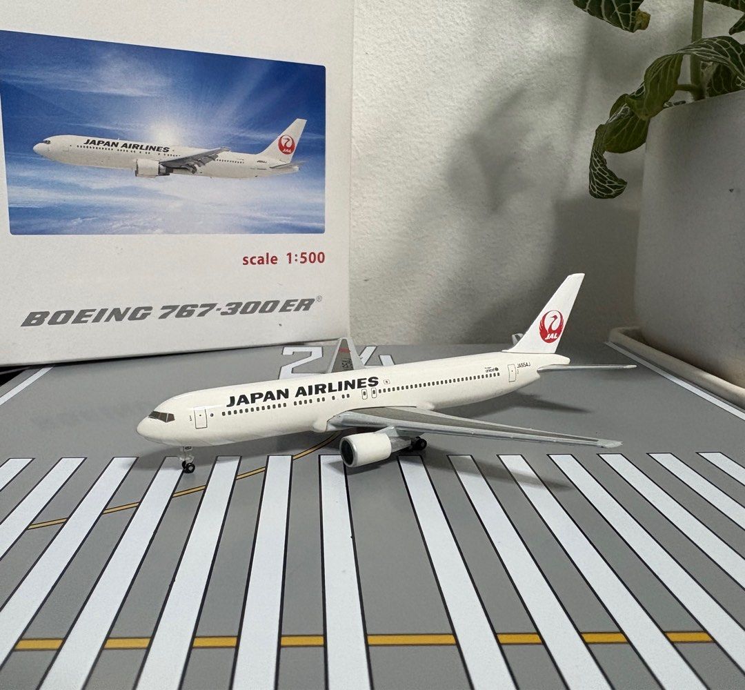 JALUX 1:500 Japan Airlines (JAL) Boeing B767-300 JA654J Diecast Model Plane, Hobbies & Toys ...