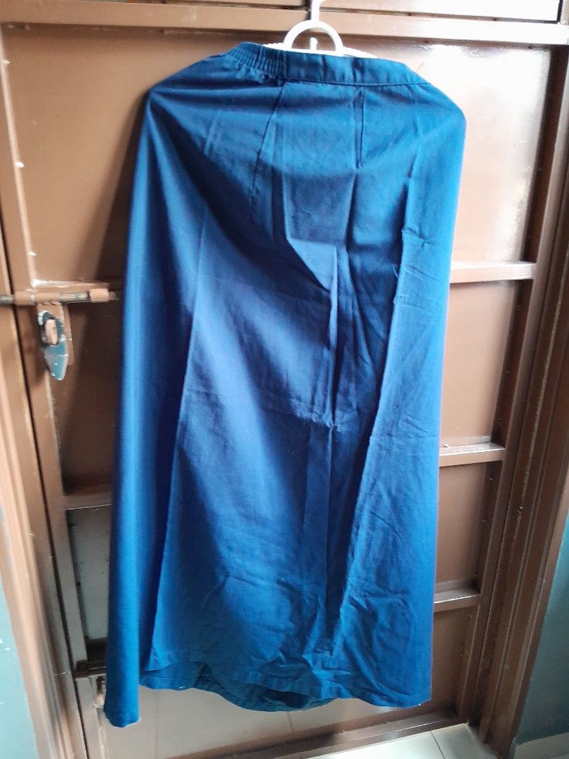 Kain Biru Sekolah Cotton, Women's Fashion, Muslimah Fashion, Baju ...