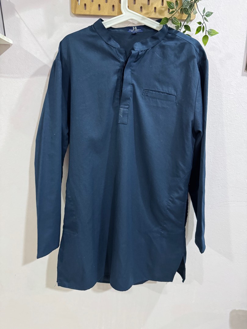 Kurta Jakel Hairul Azreen Slim Fit, Men's Fashion, Muslim Wear, Tops on ...