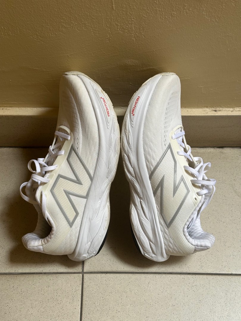 Lightly used New Balance 1080v14, Men's Fashion, Footwear, Sneakers on Carousell