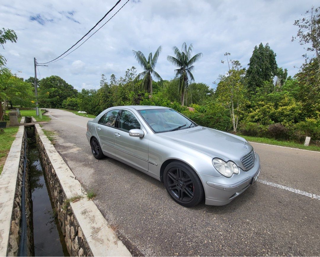 Merc Benz c200 w204, Cars, Cars for Sale on Carousell