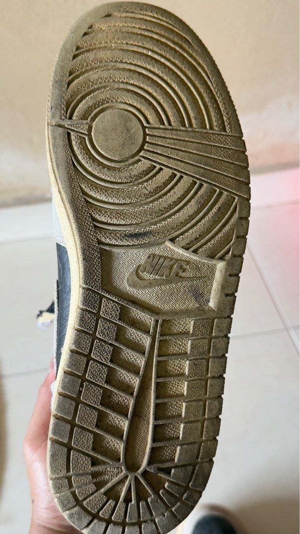 Nike AJ high OG, Men's Fashion, Footwear, Sneakers on Carousell