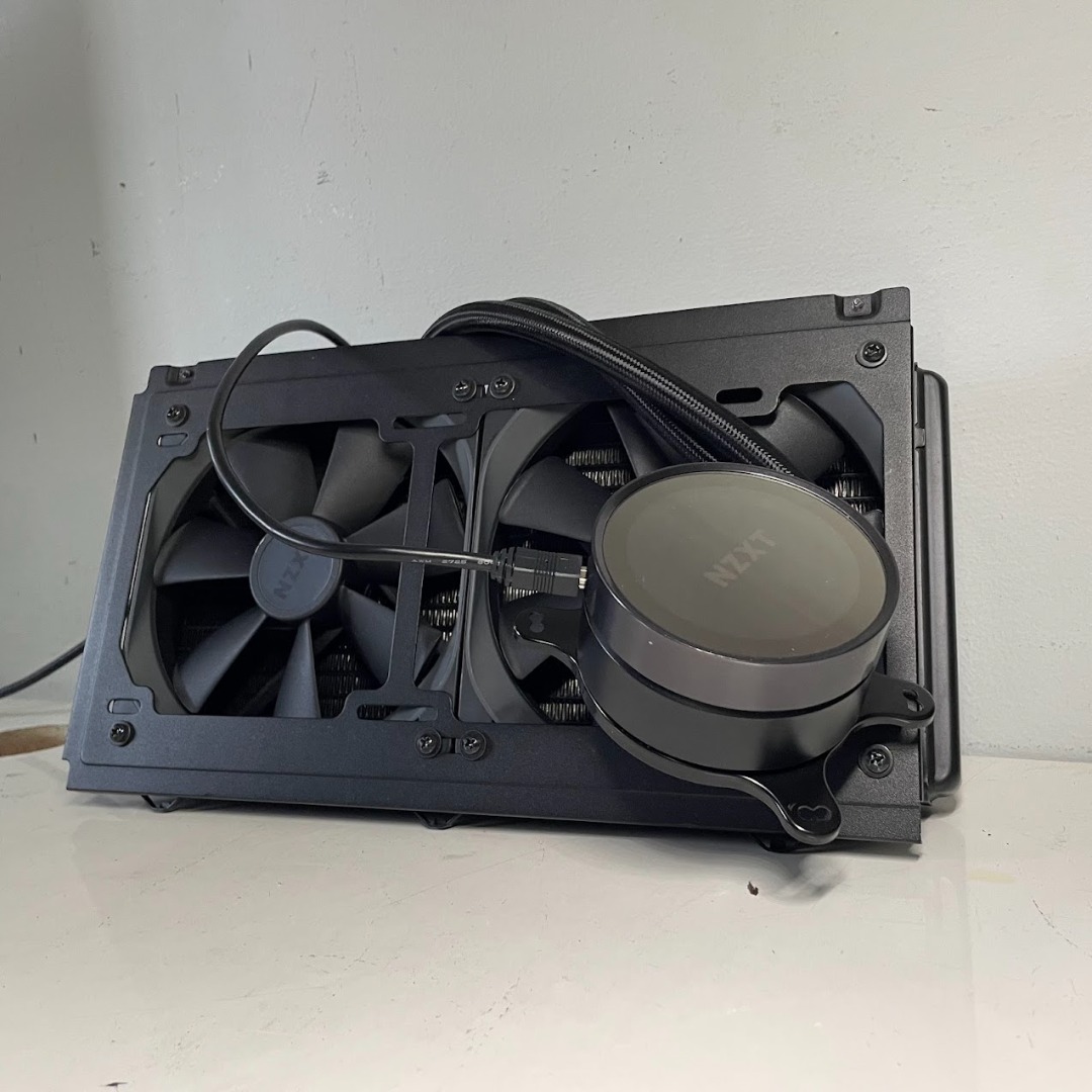 NZXT Kraken X62 280mm - All-In-One RGB CPU Liquid Cooler - CAM-Powered ...