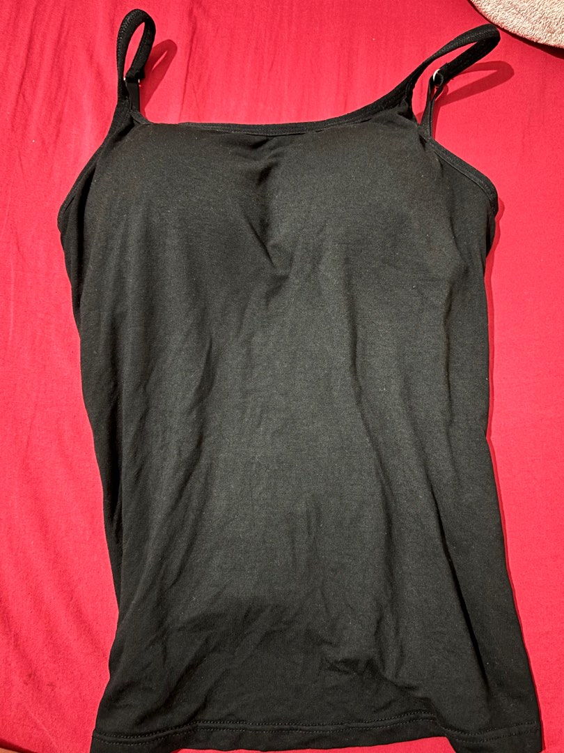 padded black spaghetti top, Women's Fashion, Tops, Sleeveless on Carousell