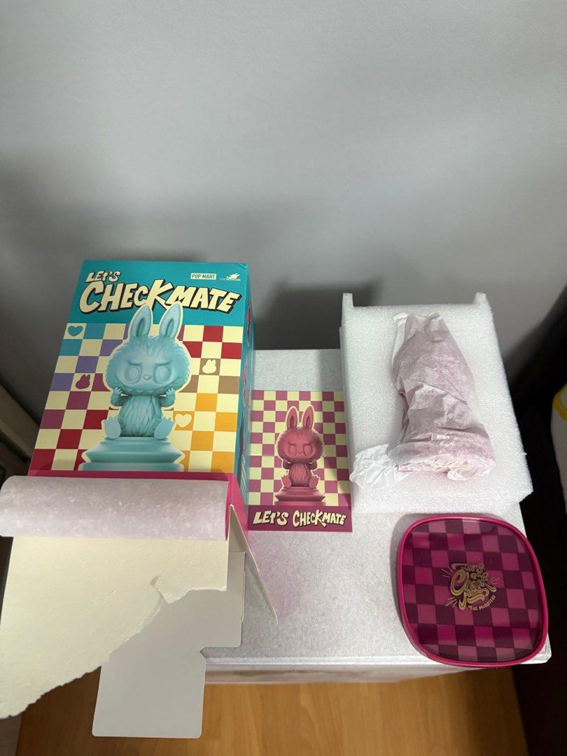 Popmart Labubu Lets Checkmate The Monster Chess Master Scented Candle ...
