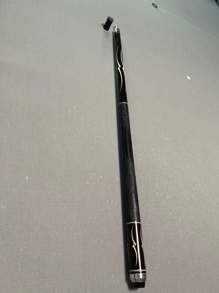 Predator Blak Cue, Sports Equipment, Sports & Games, Billiards ...