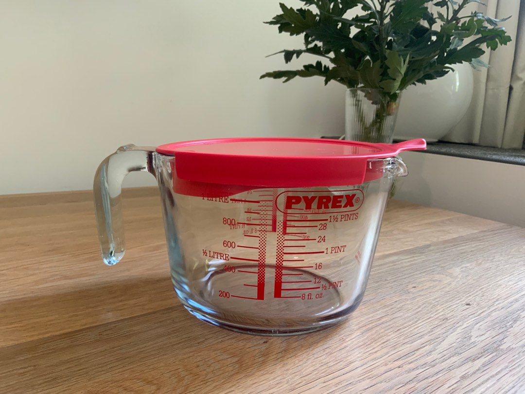 Pyrex Glass measuring cup - 1L, with cap, Furniture & Home Living ...