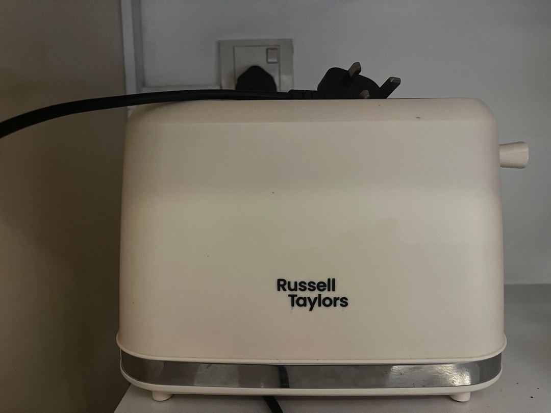 Russell Taylor retro toaster, Furniture & Home Living, Kitchenware ...