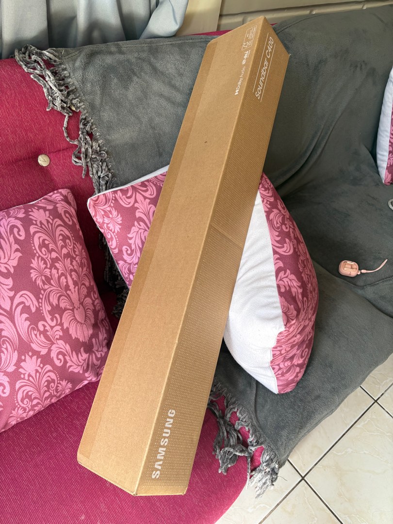 Samsung Soundbar C400, Audio, Soundbars, Speakers & Amplifiers on Carousell