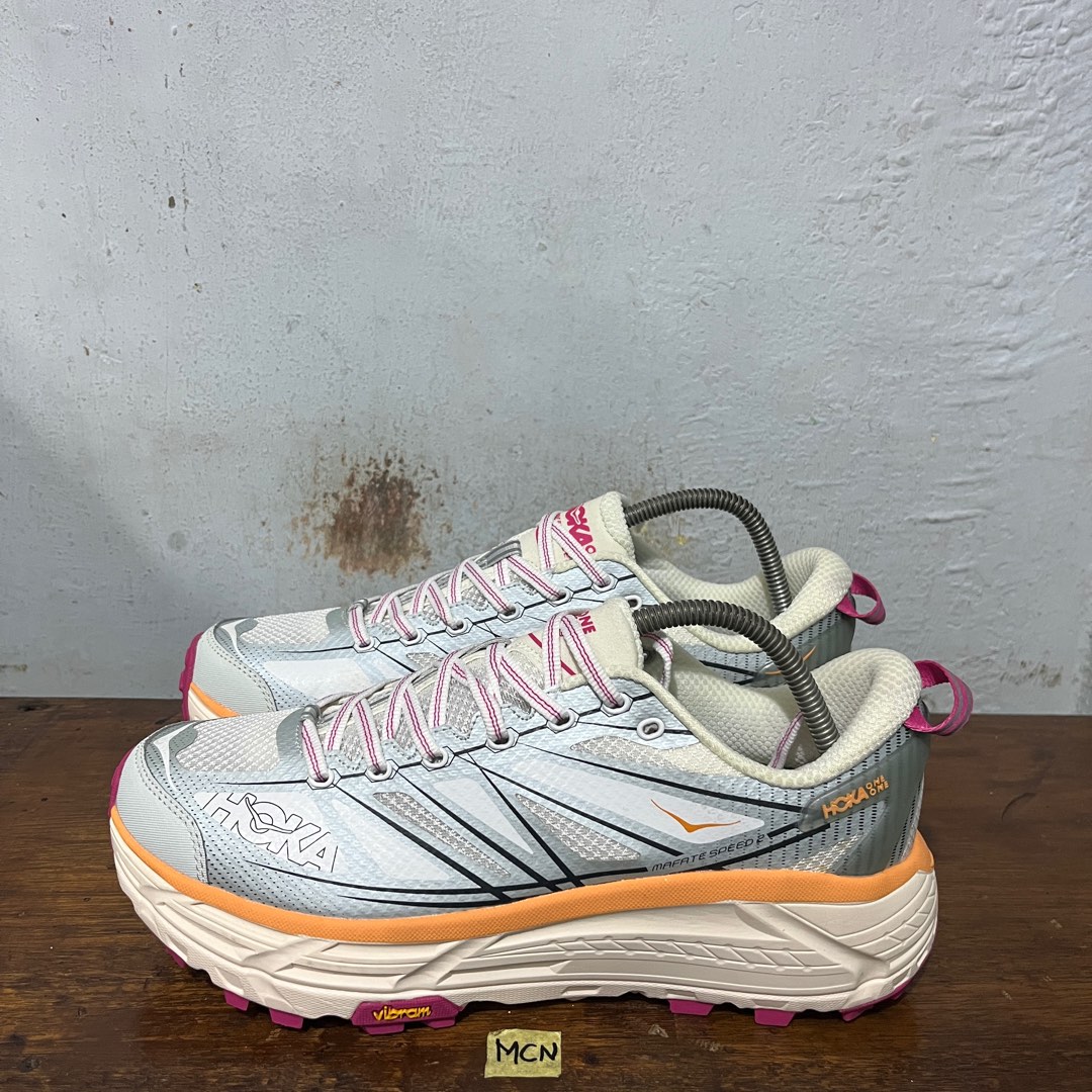 Sepatu second branded hoka mafate speed 2 ice flow size 43, Fesyen Pria ...