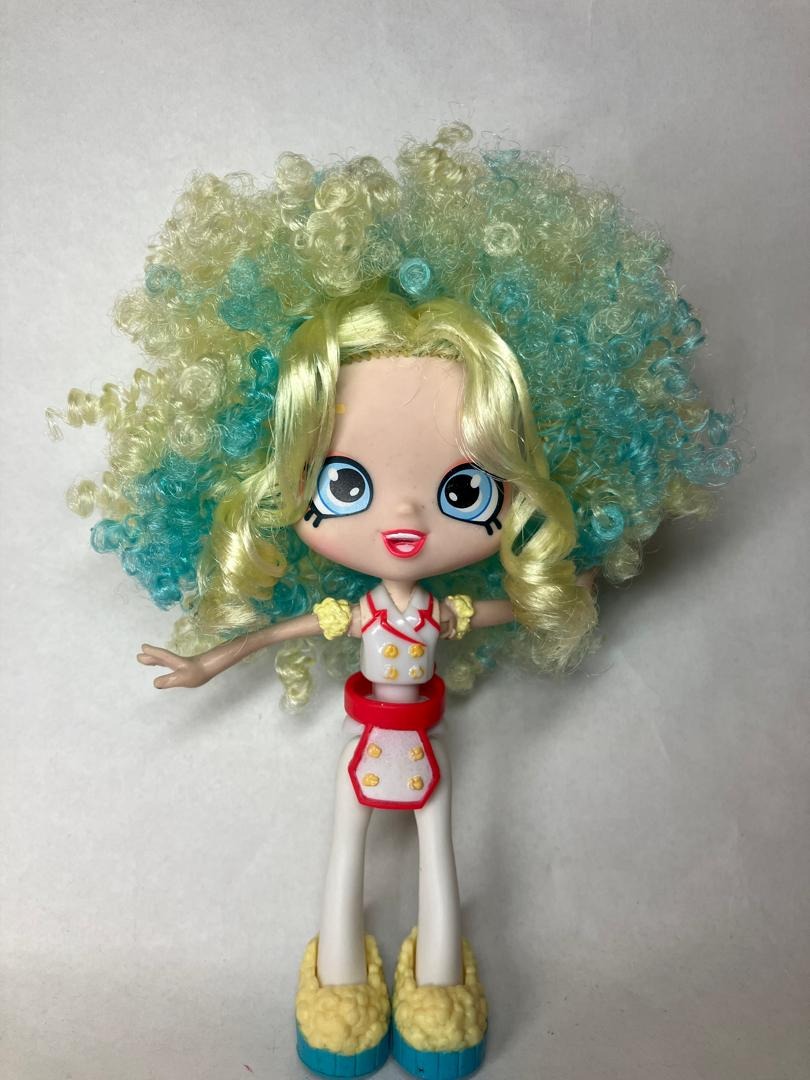 SHOPKINS SHOPPIES Doll Popette Popcorn Blonde and Blue Curly Hair ...