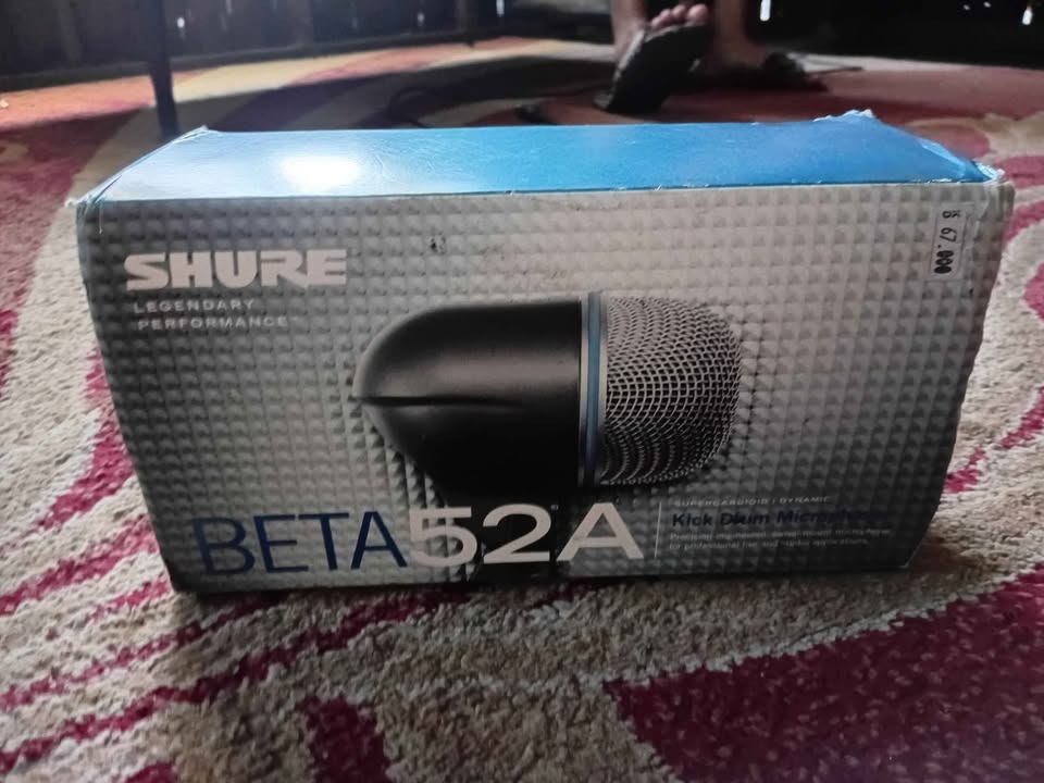 SHURE BETA52A-X, Audio, Microphones on Carousell