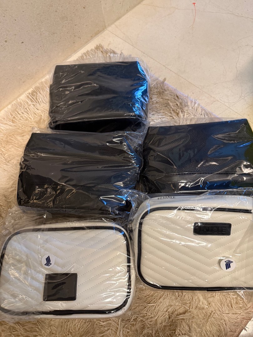 Lalique Singapore airlines sq first class amenity kits, Hobbies & Toys ...