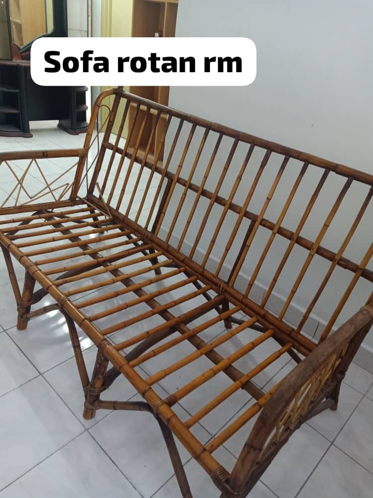 Sofa kayu sofa rotan, Furniture & Home Living, Furniture, Sofas on ...
