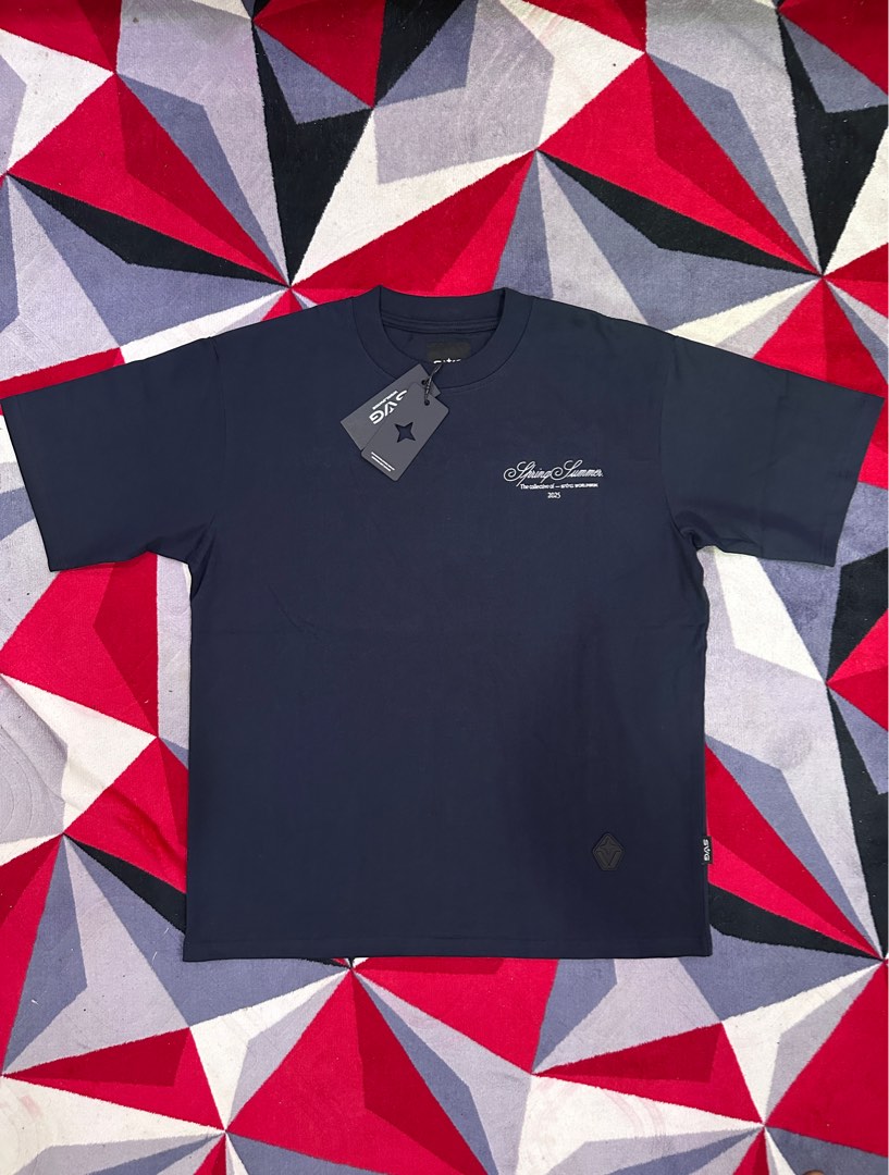 SVG CURSIVE TEE SS25, Men's Fashion, Activewear on Carousell