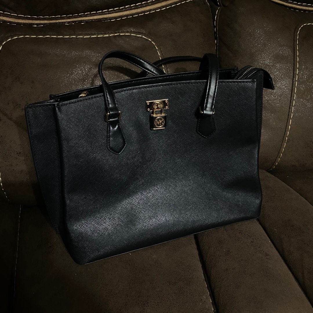 tas michael kors ruby large saffiano leather tote bag, Barang Mewah ...