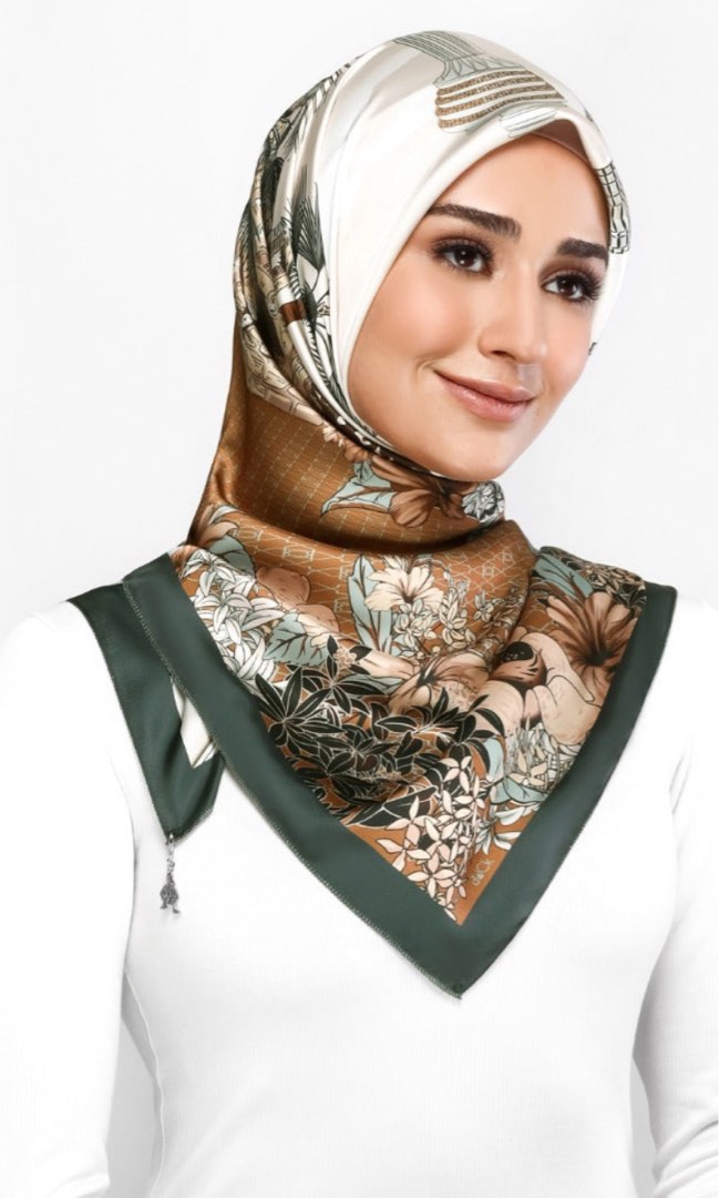 The Malaysia Duck - Khatulistiwa in square, Women's Fashion, Muslimah ...