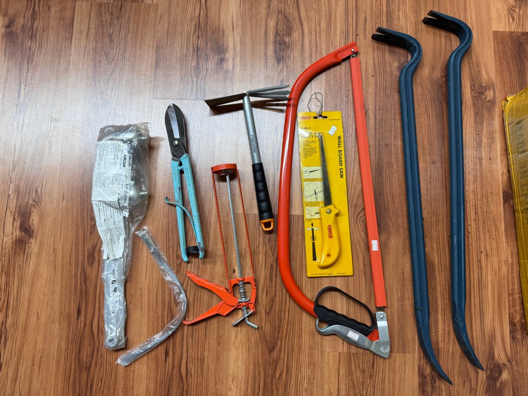 Tools like hamper, Saw, cutter, solid wheels, Everything Else on Carousell