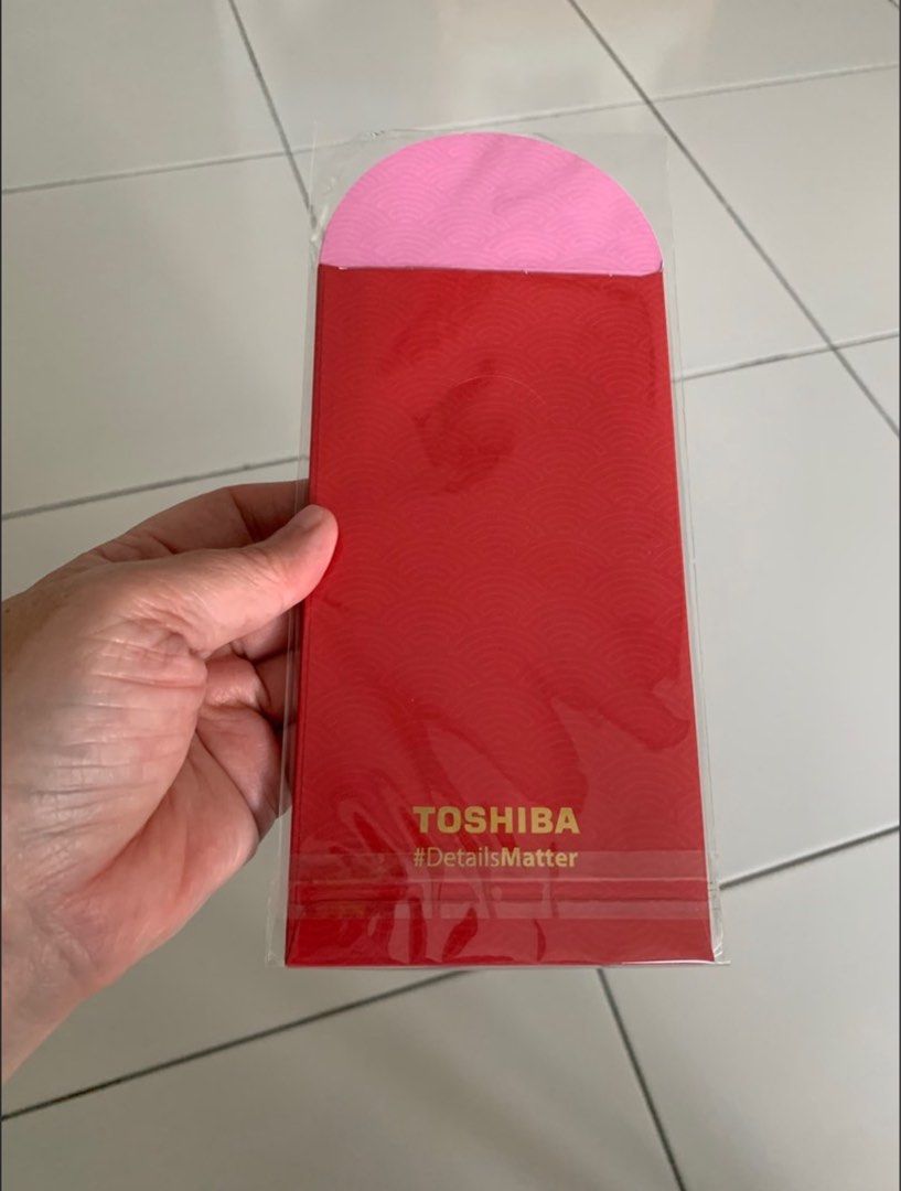 Toshiba New CNY Red Packet (each packet is 6 pcs x 1 packet) RM15 each ...