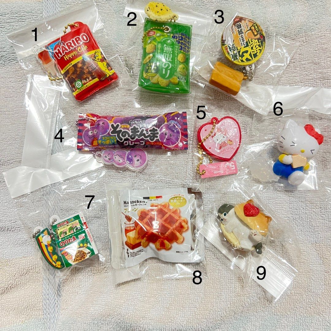 TRINKETS GACHA GACHAPON GASHAPON GOTOCHI CHAIN GANCI GANTUNGAN KUNCI LUCU HELLO KITTY SANRIO ...