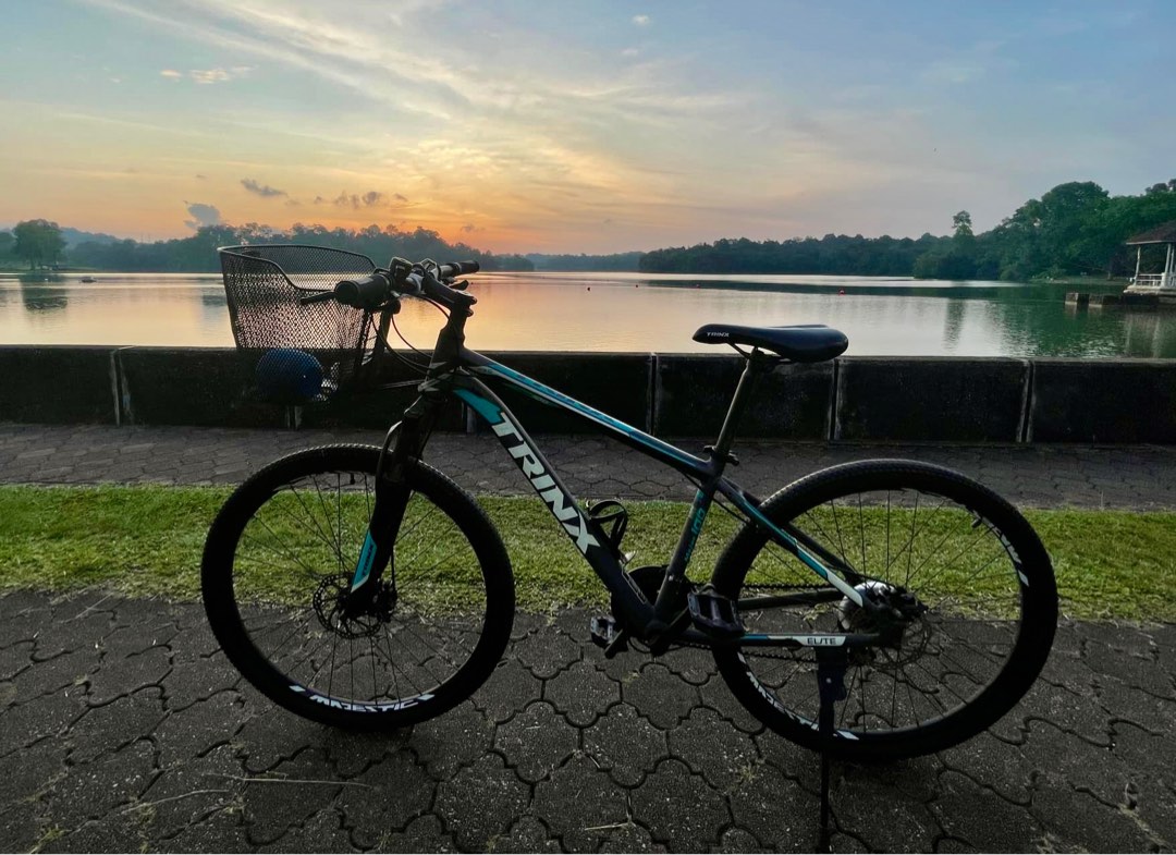 Fast deal!!! Trinx (Blue) 27.5 inches Mountain Bike , Sports Equipment ...