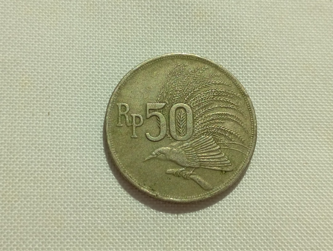 Uang Koin Kuno 50 Perak Rupiah Tahun 1971, Antik, Uang Lama di Carousell