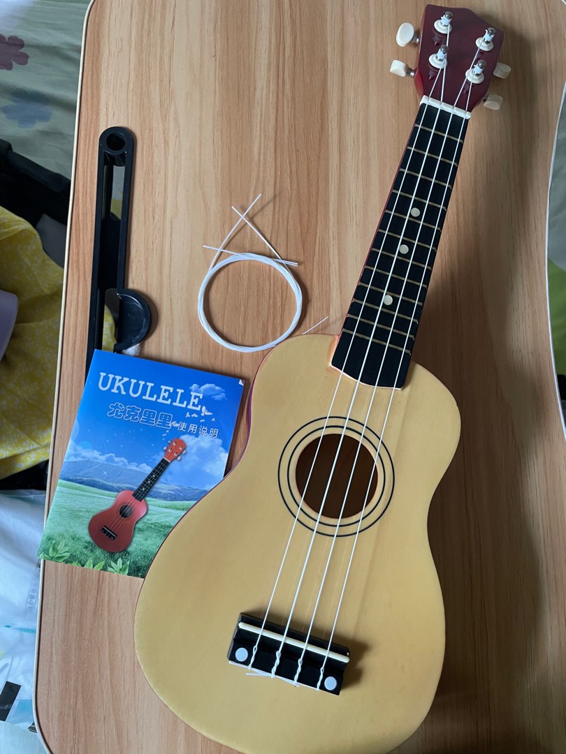 Ukulele, Hobbies & Toys, Music & Media, Musical Instruments on Carousell