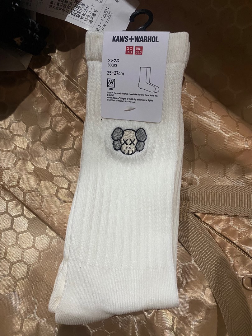 Uniqlo KAWS+WARHOL Socks, Men's Fashion, Footwear, Shoe inserts ...