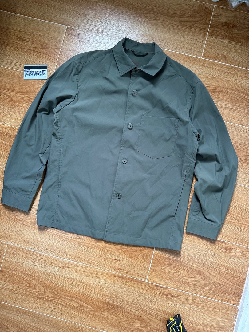 Uniqlo Miracle Air Shirt Jacket, Men's Fashion, Coats, Jackets and ...