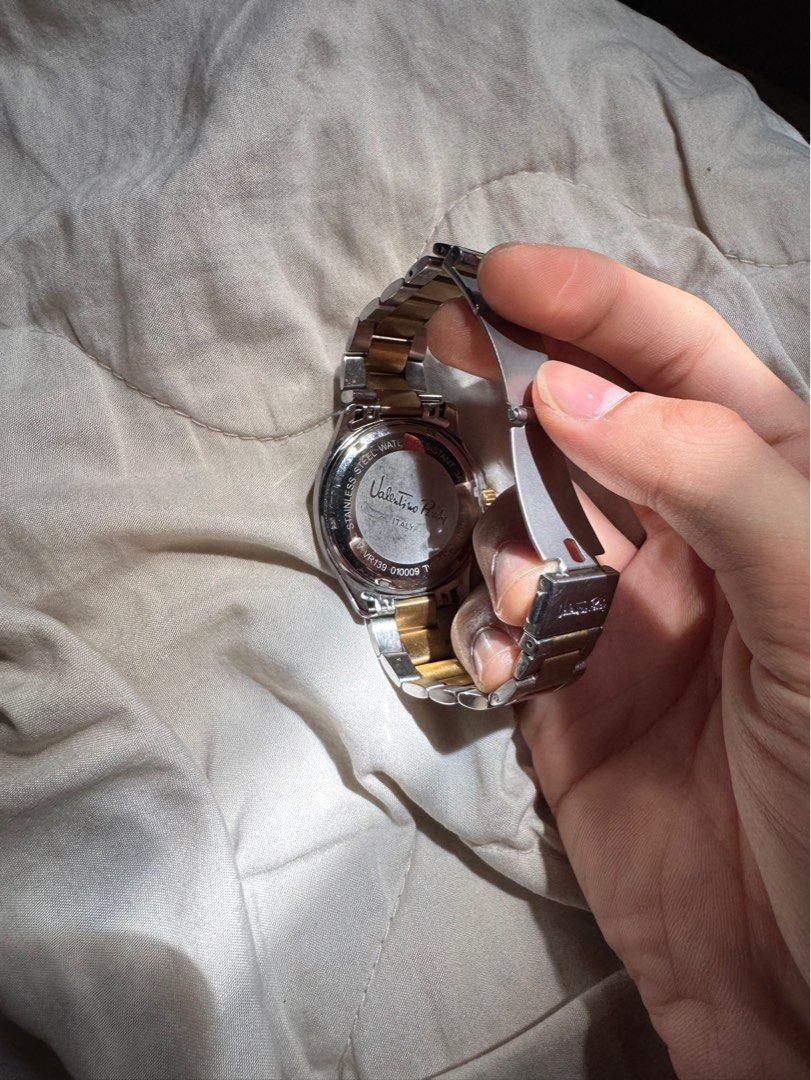 Valentino Rudy watch, Women's Fashion, Watches & Accessories, Watches ...