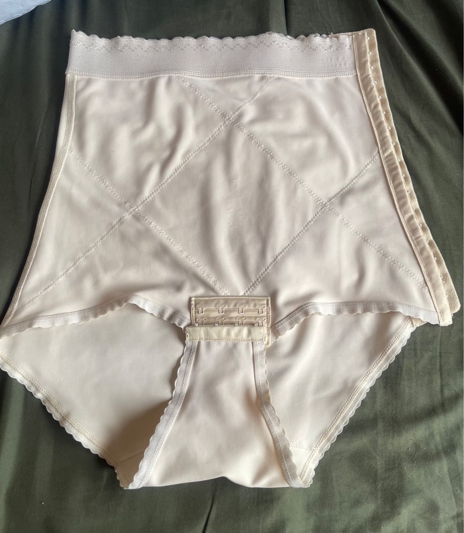 Wink Ultrabikini Binder - Large, Women's Fashion, Maternity wear on ...