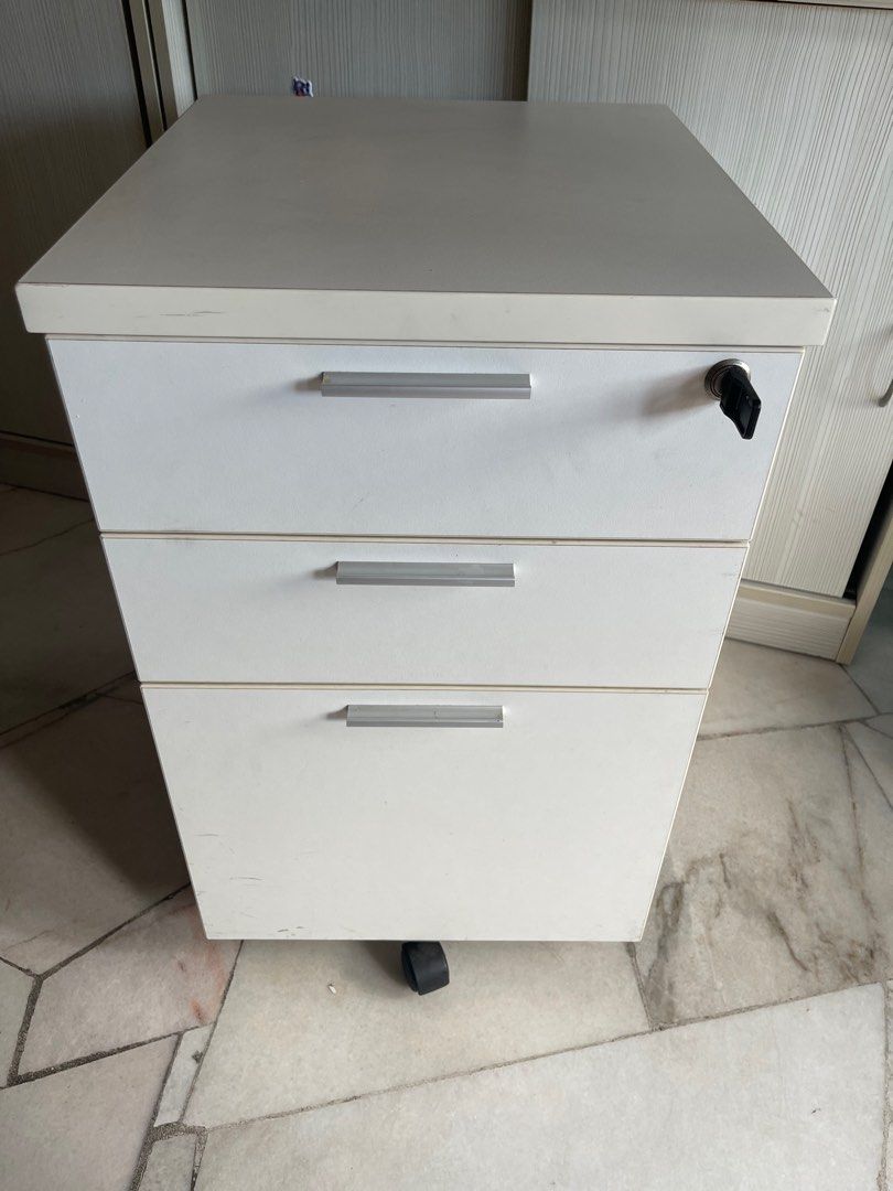 3 Tier Roller Office File Cabinet With Locker Almari Kecil Kunci Beroda ...