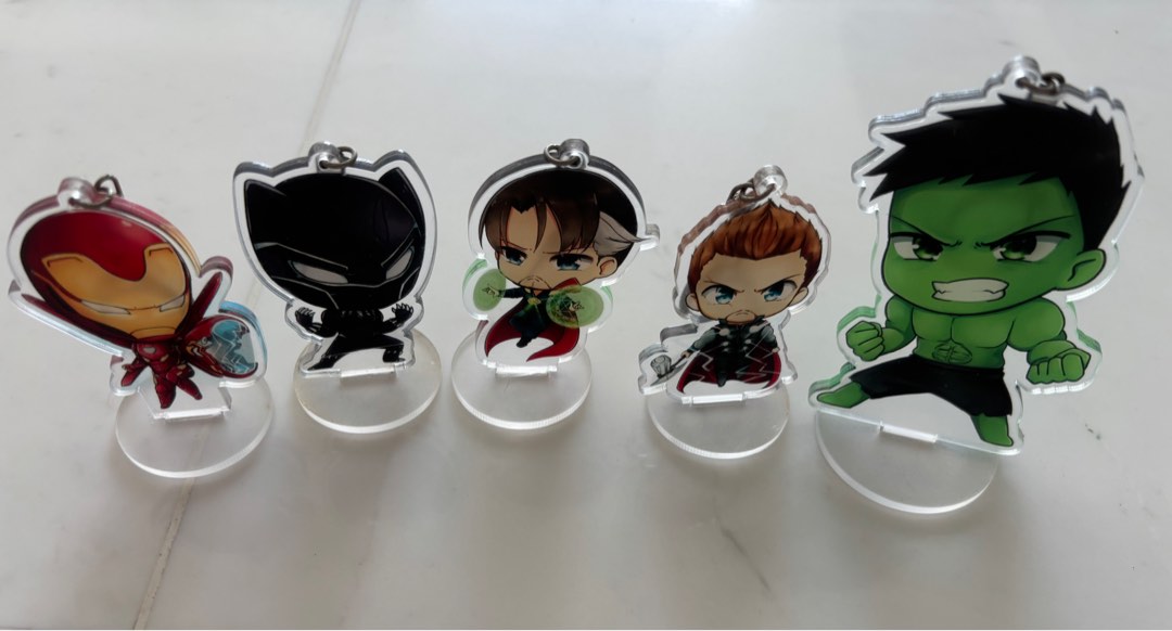 5 Marvel Keychains/Standees (Iron Man, Hulk, Black Panther, Doctor ...