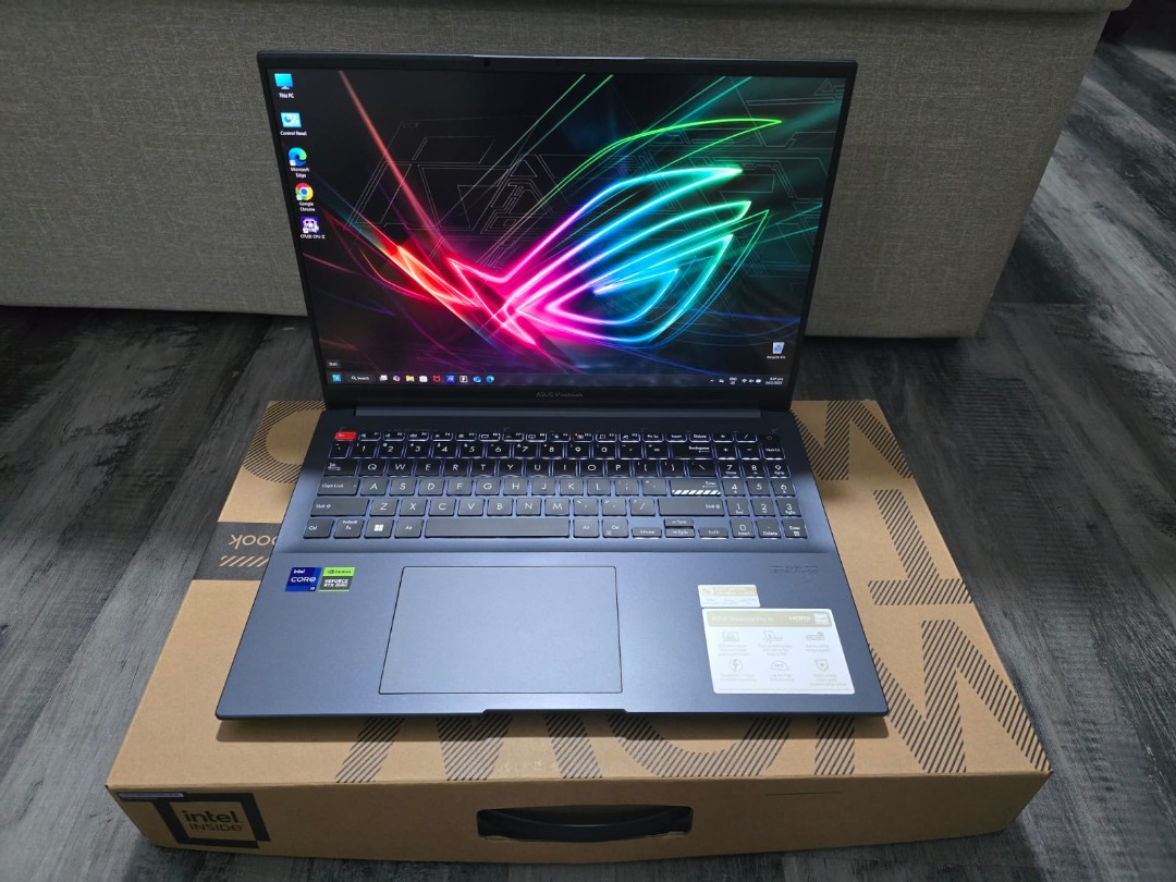 ASUS Vivobook Pro 16/ Retail: $2488/ Selling: $1250/ Intel Core i9 ...