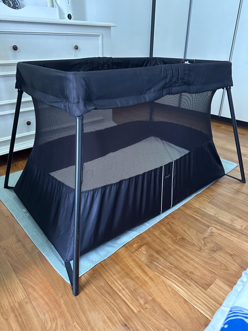 Baby Bjorn travel cot/ playpen with Free mosquitoes and blackout cover ...
