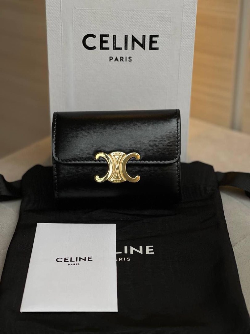 Celine Compact Wallet With Coin Triomphe, Barang Mewah, Tas & Dompet di ...