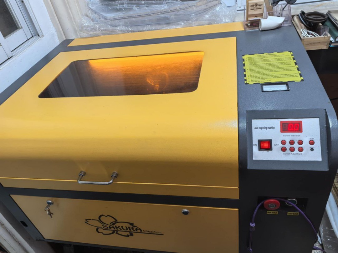 CO2 Laser Engraving Machine 60Watts, Computers & Tech, Printers ...