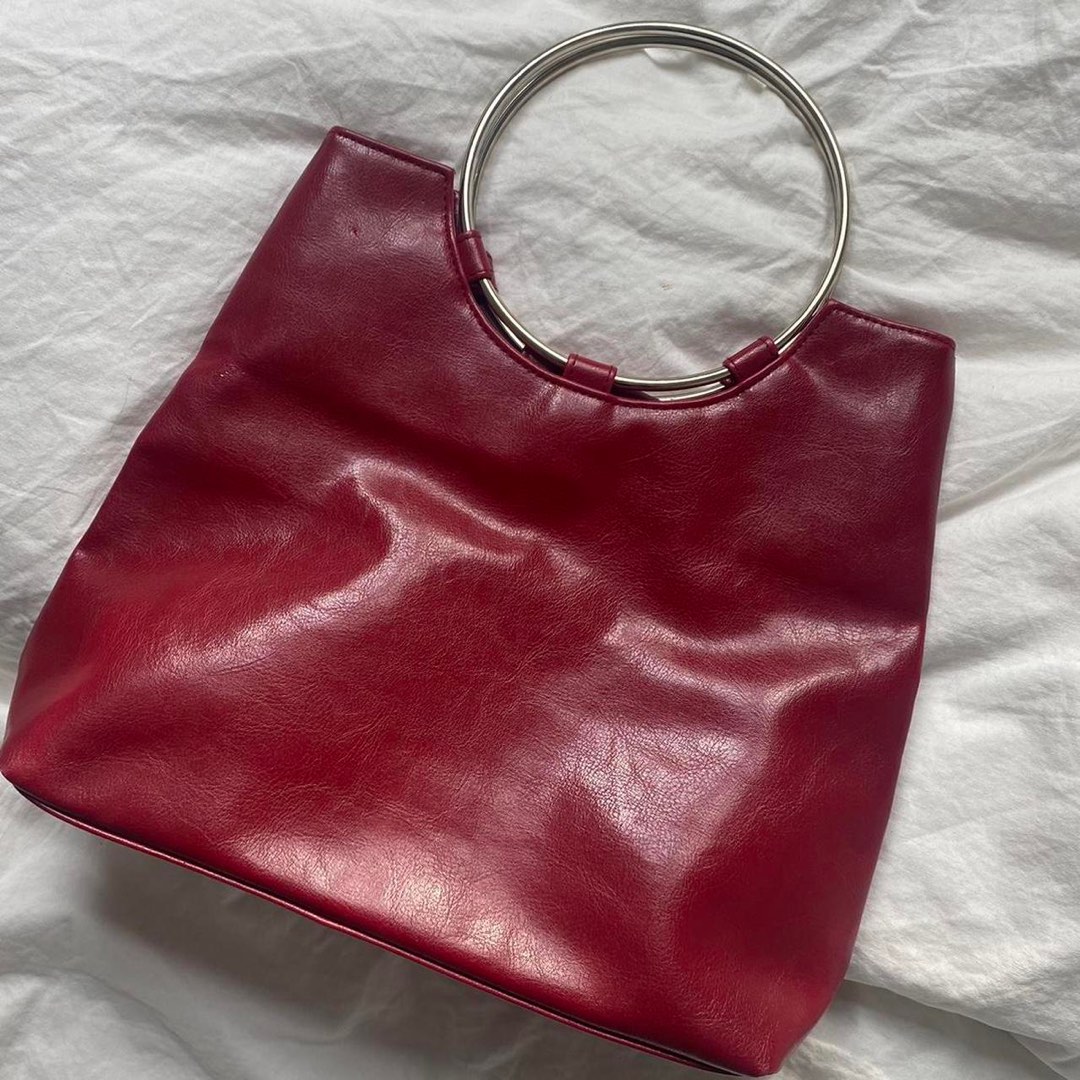 FLORENCE + FRED BAG, Women's Fashion, Bags & Wallets, Clutches on Carousell