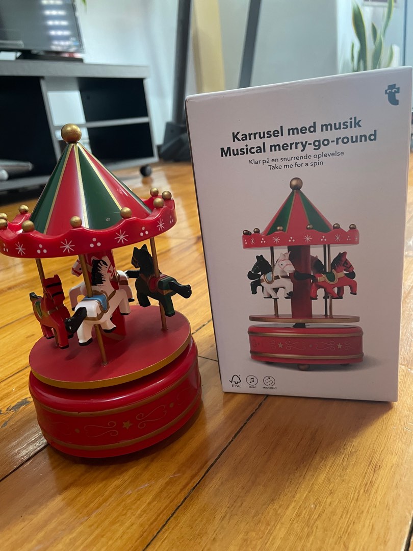 Flying Tiger Carousel Musical Merry Go Around, Hobbies & Toys, Music ...