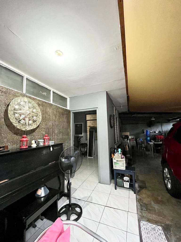 For Sale Eight Bedroom House @ Project 4 Cubao, Property, For Sale ...