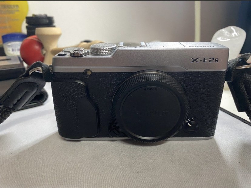 Fujifilm xe2s, Photography, Cameras on Carousell
