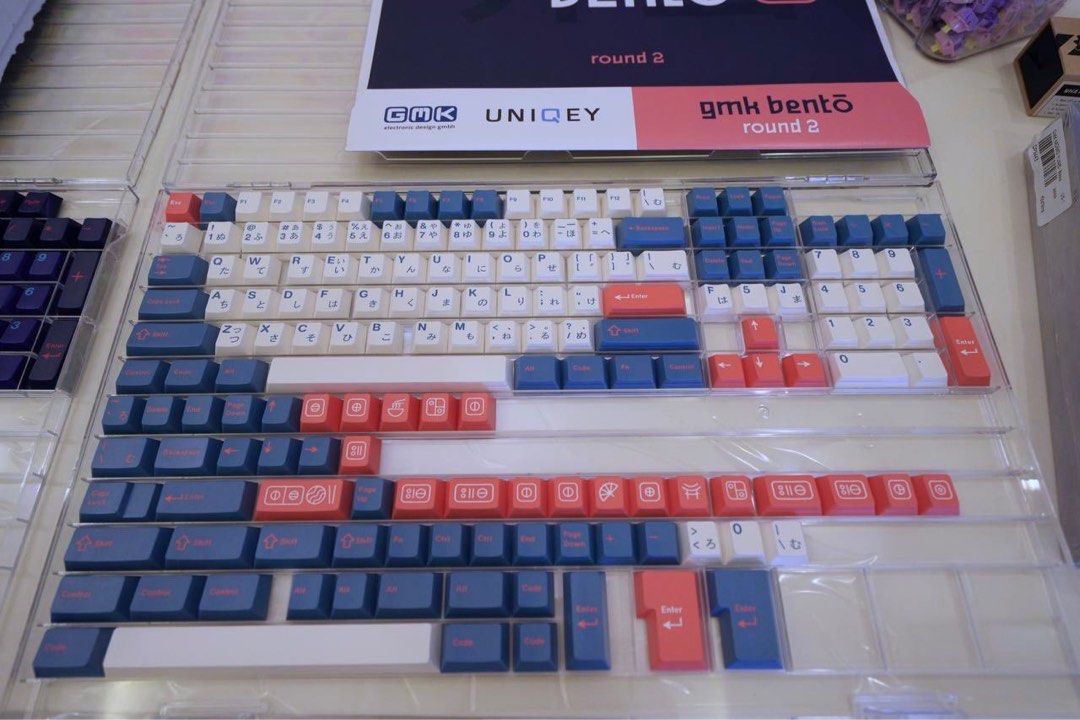 GMK Bento w/ Extra keys, Computers & Tech, Parts & Accessories ...