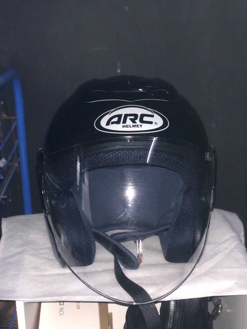 helmet arc ritz glossy black, Auto Accessories on Carousell