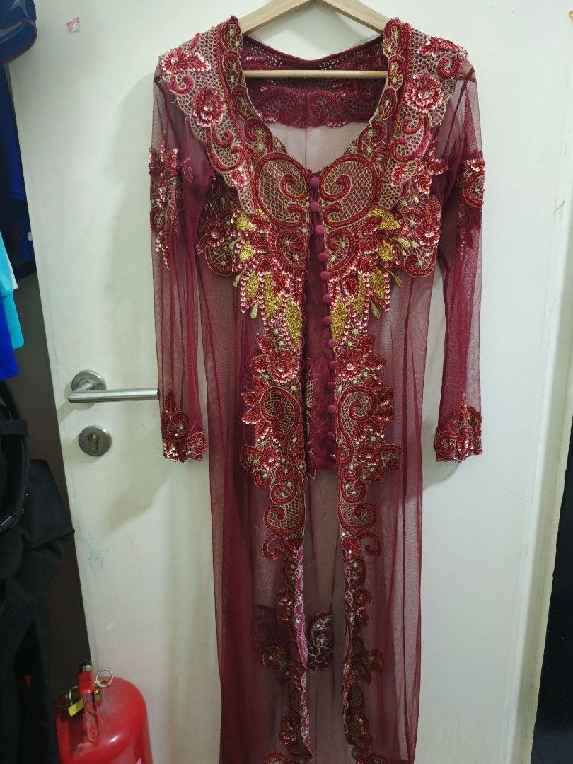 kebaya manik penuh panjang, Women's Fashion, Muslimah Fashion, Baju Kurung & sets on Carousell