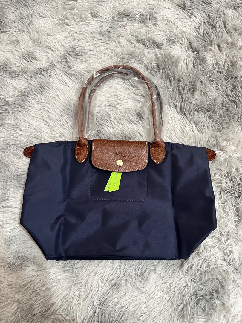 Longchamp Le Pliage Classic Navy, Luxury, Bags & Wallets on Carousell