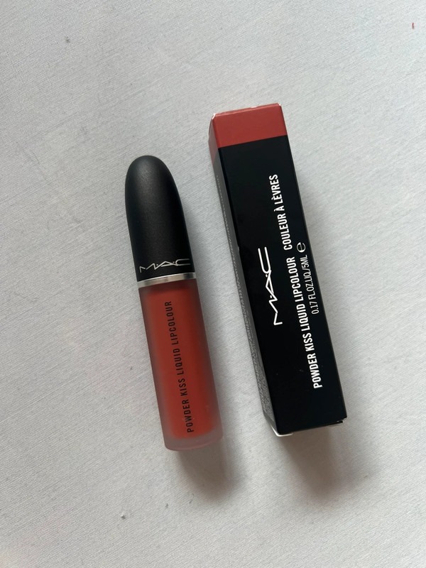 MAC Powder Kiss Liquid Lipstick Sorry Not Sorry , Beauty & Personal ...
