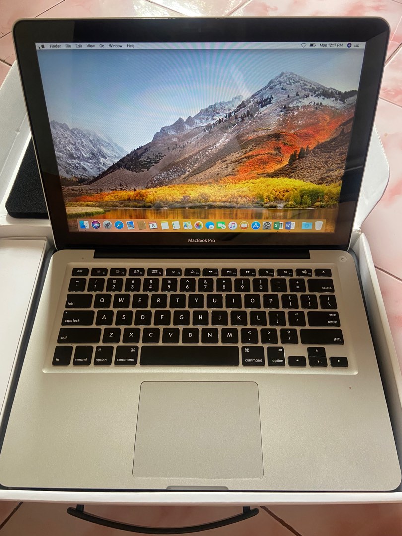 Macbook Pro MD101 Mid 2011/2012 Fullset Lengkap, Elektronik, Komputer ...