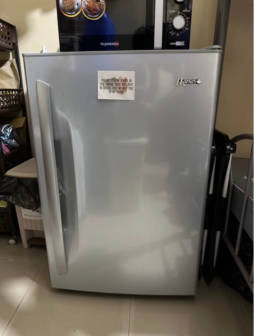 Markes Personal Refrigerator, TV & Home Appliances, Kitchen Appliances ...
