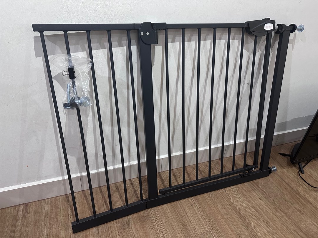 Pagar Baby, Babies & Kids, Baby Nursery & Kids Furniture, Safety Gates ...