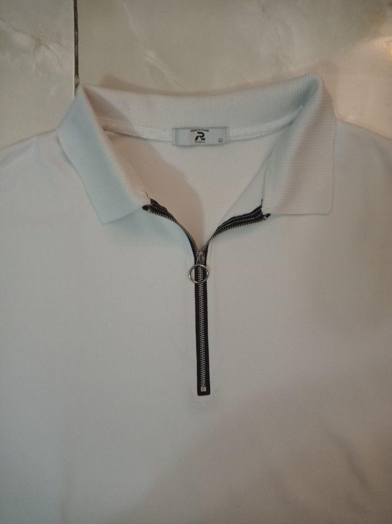 Polo shirt zipper Korea Brand warna Off white putih bersih polosan ...
